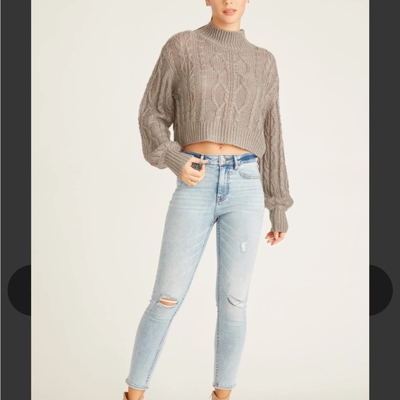 Vigoss | Sweaters | Mock Neck Cropped Sweater | Poshmark